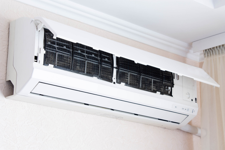 Why Is My AC Rattling (and Shoud I Call a Technician)?